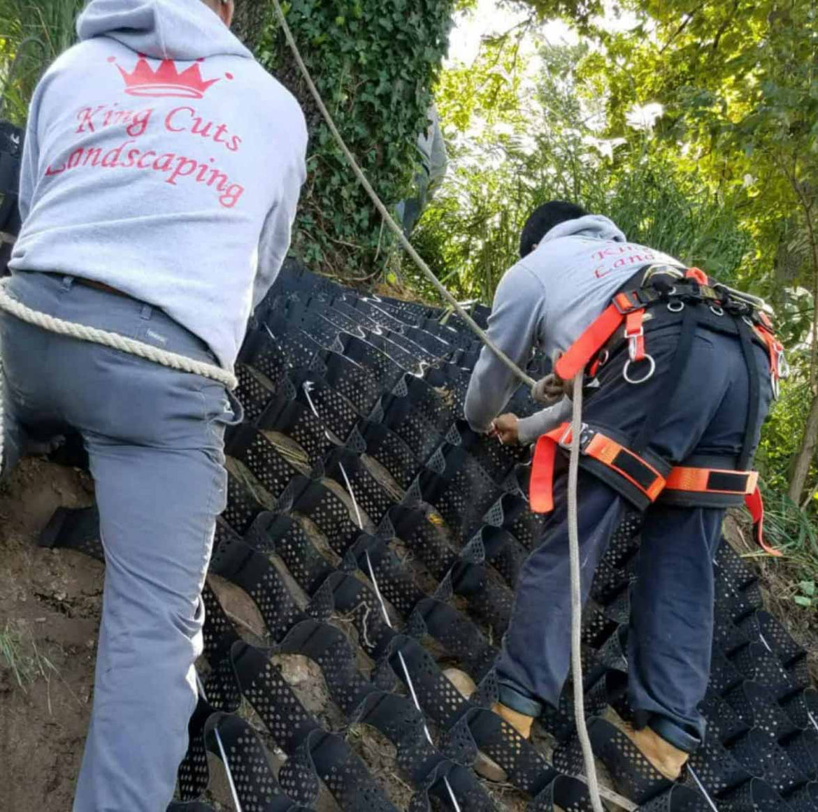 Slope Stabilization Grid - 6" - SlopeGrid — Paramount Materials